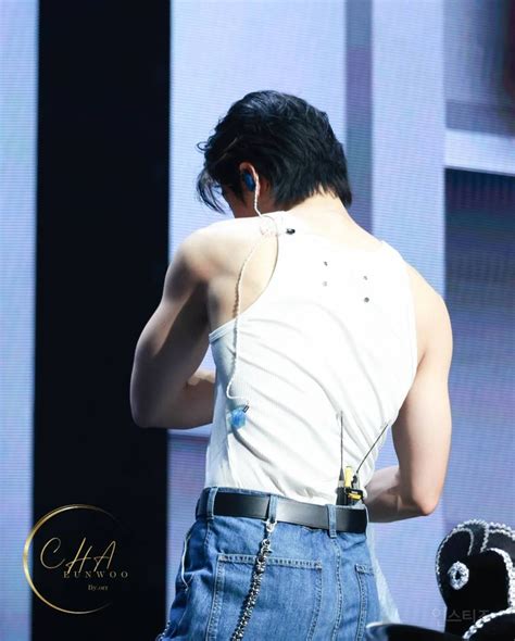 팬콘에서 복근 원 없이 보여준 차은우  인스티즈 Instiz 이슈 카테고리