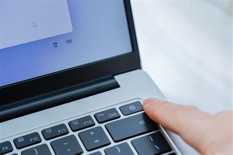 荣耀笔记本x14 Plus评测，轻薄便携、性能强悍的办公利器 哔哩哔哩