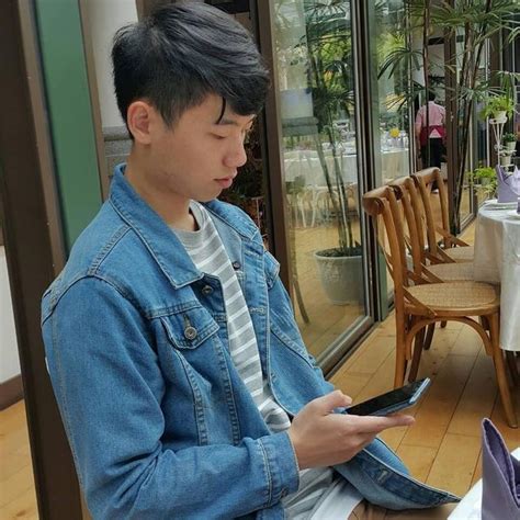 Eric Eric989951 On Threads