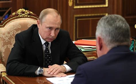 Встреча с Министром обороны Сергеем Шойгу • Президент России