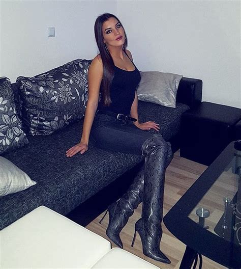 Schönen Sonntag Abend Noch Die Wunderbare Vanessasaracino 🖤 Black High Boots High Leather