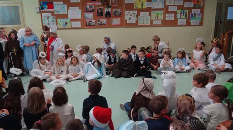 Życzenia Bożonarodzeniowe Katolicki Zespół Edukacyjny im Świętej Rodziny w Olsztynie
