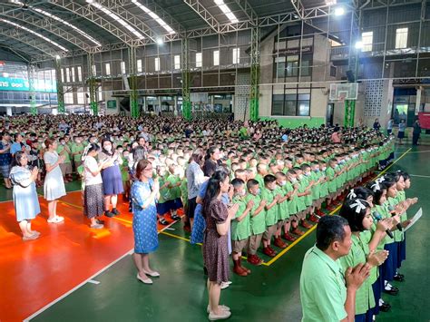 โรงเรียนสฤษดิเดช Added A New Photo โรงเรียนสฤษดิเดช