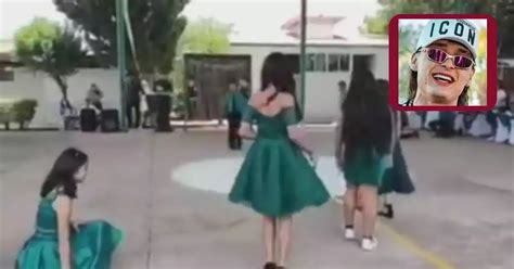 Estudiantes bailan canción de Peso Pluma como vals en su graduación