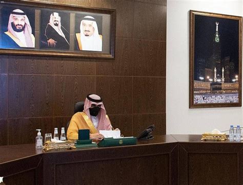 نائب أمير مكة يناقش مشاريع المياه الوطنية في المنطقة أخبار السعودية