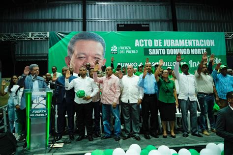 Leonel Fernández Juramenta En La Fuerza Del Pueblo Más Miembros En