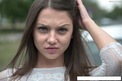 Foxy Di Cutie Gets Roadside Anal At Stranded Teens Telegraph
