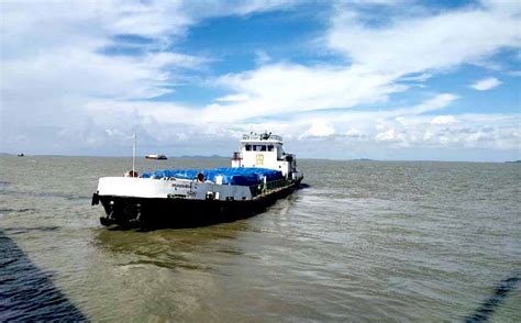 ရခိုင်ပြည်နယ်အတွင်း ဆိုင်ကလုန်းမုန်တိုင်း မိုခါ ဘေးသင့်မြို့နယ်များသို့ ပြည်တွင်းရေကြောင