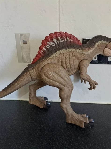 Spinosaurus Jurassic World Camp Cretaceous Extreme Chompin Spinosaurus
