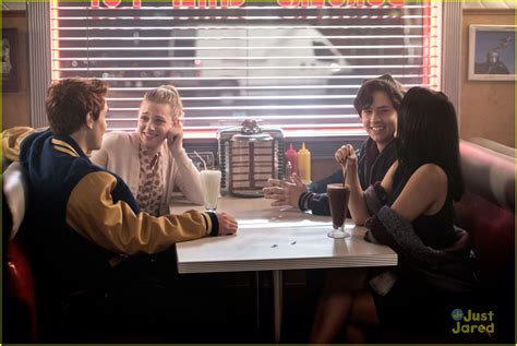 Cole Sprouse Promises Youll See More Jughead In Riverdales Coming