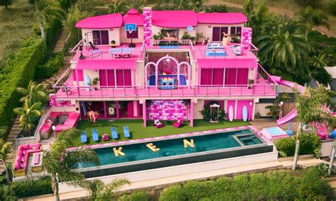 Barbie ¿cómo Alojarse Gratis En La Casa De La Icónica Muñeca Cosaspe