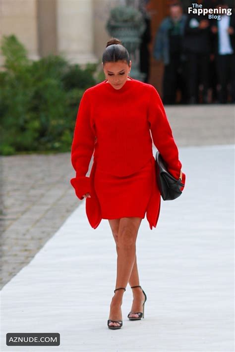 Eva Longoria Flaunts Her Sexy Legs At Paris Fashion Week Aznude