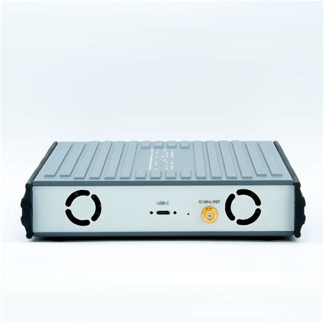 Vna400 40 Ghz Vector Network Analyzer Signal Hound