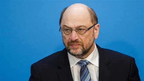 Spd Chef Martin Schulz Vom Messias In Die Zweite Reihe Sternde