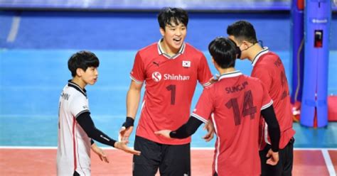 남자배구 풀세트 접전 끝에 체코 꺾고 챌린저컵 3위