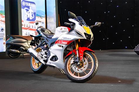 Bóc Tách Yamaha R15 V4 Vừa Về Việt Nam Giá Từ 78 Triệu đồng Thêm