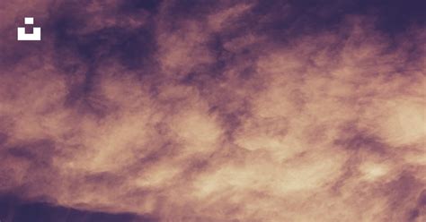 파란색과 빨간색 흐린 하늘 사진 Unsplash의 무료 자연 이미지