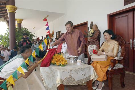 ក្រសួងព័ត៌មាន រៀបចំរបាំជូនពរ និង របាំត្រុដិ បណ្តេញឧបទ្រពចង្រៃឆ្នាំចាស់