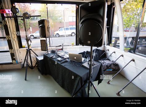 Dj Sound System Setup