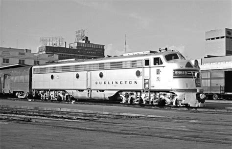 Emd E8 Diesel Electric Locomotive Trains And Railroads