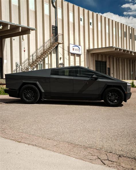 Logrus Meet The World World Meet Logrus Tesla Cybertruck Forum