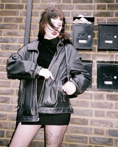 Tw Pornstars Miss Vera Violette 5 Of Pictures And Videos From Twitter Page 30