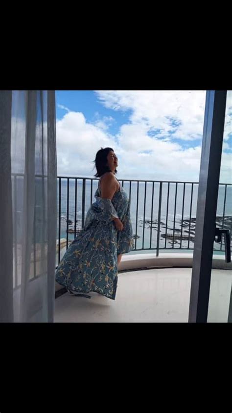 折原ゆかりさんのインスタグラム動画 折原ゆかりinstagram「island Vibes 🏝️ Sheinjapan