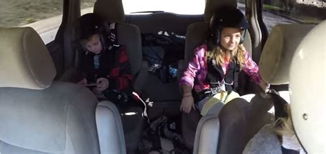 Video Ever Had Your Mom Drift Her 550hp Minivan Racingjunk News