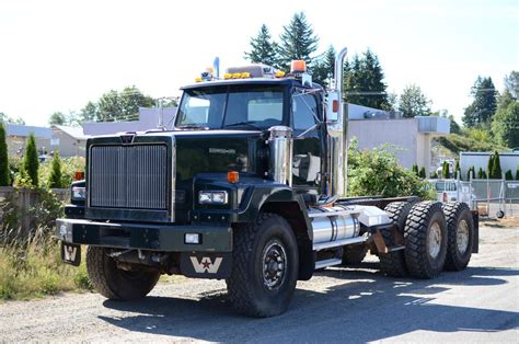 Custom Western Star 4900 With Planetary Drive