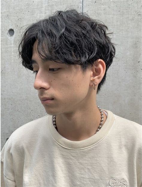 センターパート コンマヘア スパイラルパーマツイストパーマ：l088325325｜フィフスfifthのヘアカタログ｜ホットペッパー