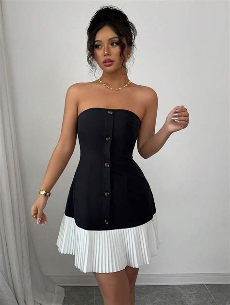 Elenzga Short Wrap Around Chest Dress With Pleated Hem In Black And White