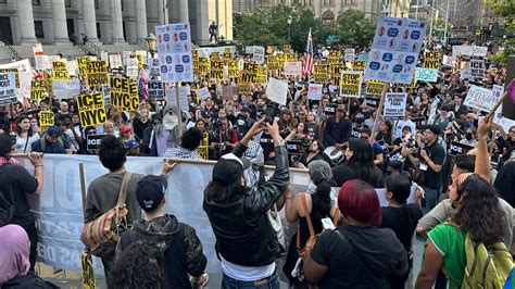 Protests Against Ice Arrests Continue In Manhattan