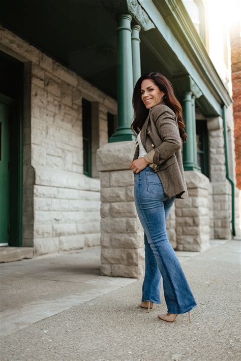Fall Denim Trends Anchored In Elegance