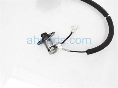 Sold 2006 Lexus Ls430 Trunk Latch Actuator And Lock Cylinder 64650 50020