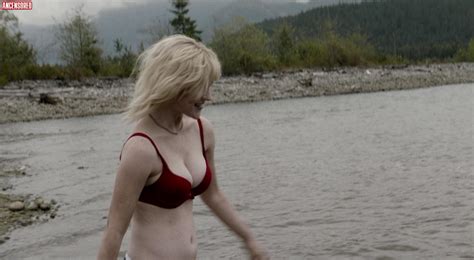 Naked Sophie Thatcher In Yellowjackets