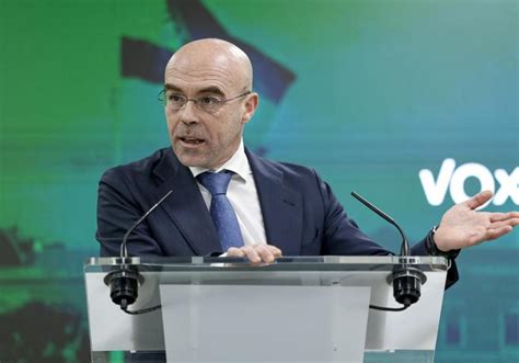 Vox Denuncia Una Campaña Contra El Partido Tras Las Acusaciones De