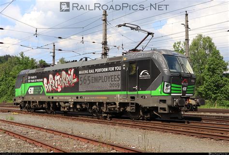 Siemens Vectron AC 193 264 Operated By TXLogistik Taken By