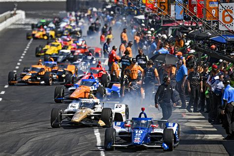 【インディカー2024年プレビュー】シーズン途中にハイブリッド導入予定。異例の一年を制するのは誰だ 海外レース他 Autosport Web