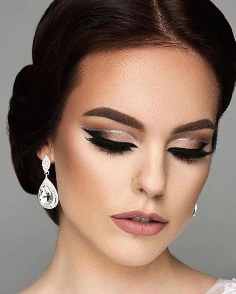 49 Stunning Wedding Makeup Looks For Any Wedding Theme