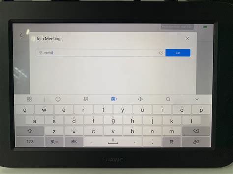 Some Versions Of Touch Input Methods Cannot Be Switchedand There Are Chinese Characters