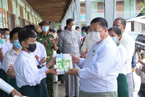 ရှမ်းပြည်နယ်မြောက်ပိုင်းလားရှိုးမြို့ ကျောင်းအပ်နှံရေးနေ့ အခမ်းအနားက