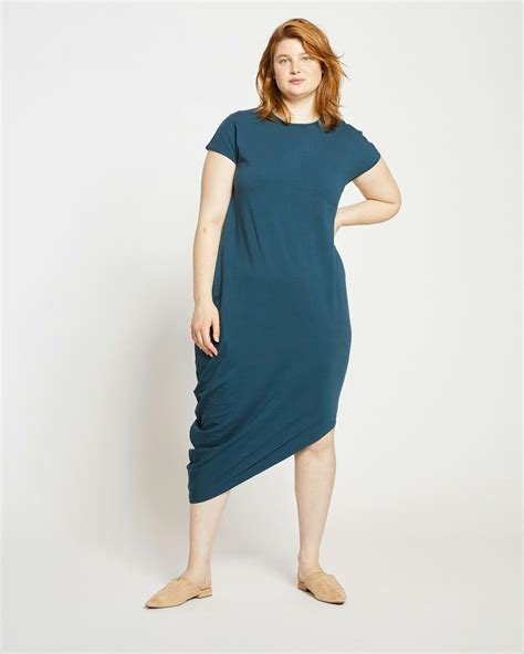 Iconic Geneva V Neck Dress Deep Sea Universal Standard
