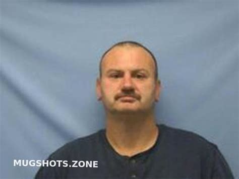 TRAVIS DEWAYNE EDEN 03 04 2024 Pope County Mugshots Zone