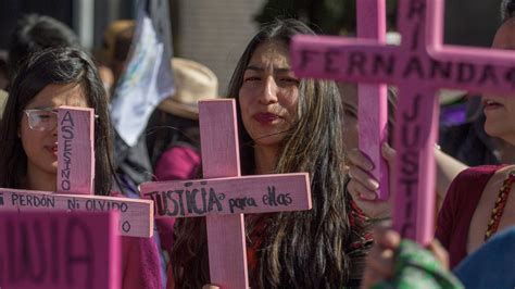 Sus Padres Lo Entregaron A La Policía Por Estrangular Y Prenderle Fuego A Una Mujer En Cdmx