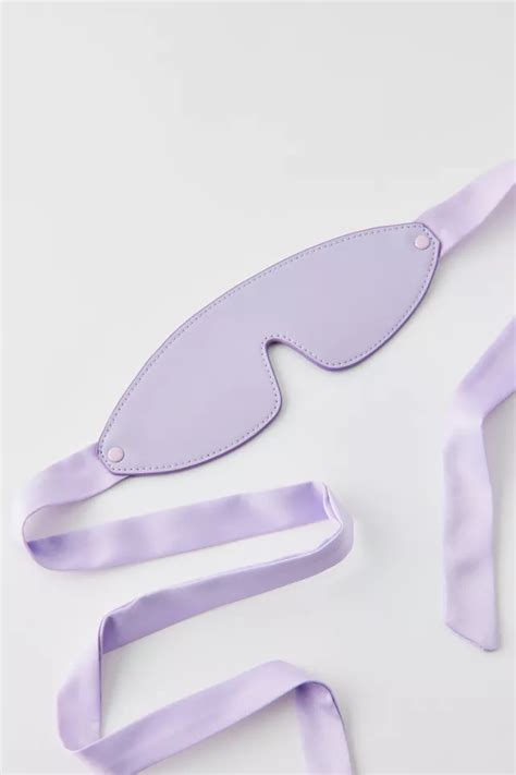 Bellesa Blindfold Urban Outfitters