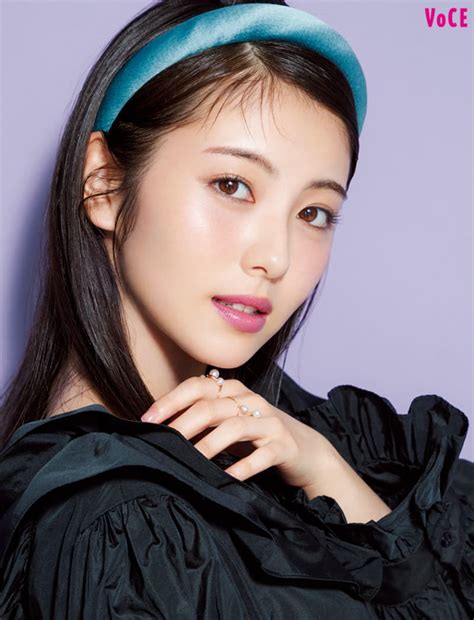 幸せを呼び込む春リップまとめ【nars・ジバンシイ・ジルスチュアート他】【浜辺美波の春リップ】｜美容メディアvoce（ヴォーチェ）
