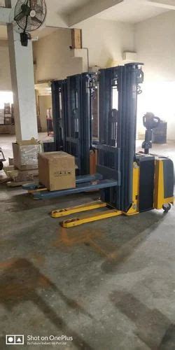 Steel Fully Automatic Stacker Machine For Material Handling At
