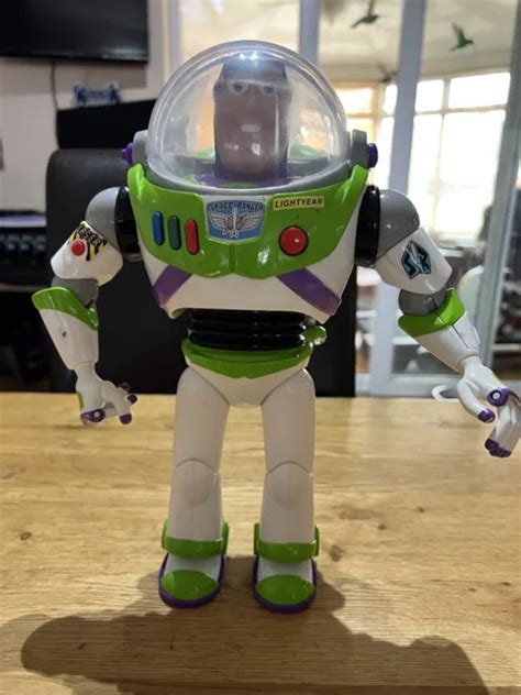 Disney Store Disney Pixar Toy Story Buzz Lightyear Talking Action