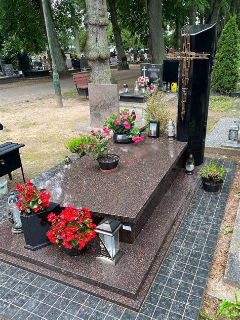 Nagrobki pojedyńcze wzory Archives PRACOWNIA GRANITU GRAAL