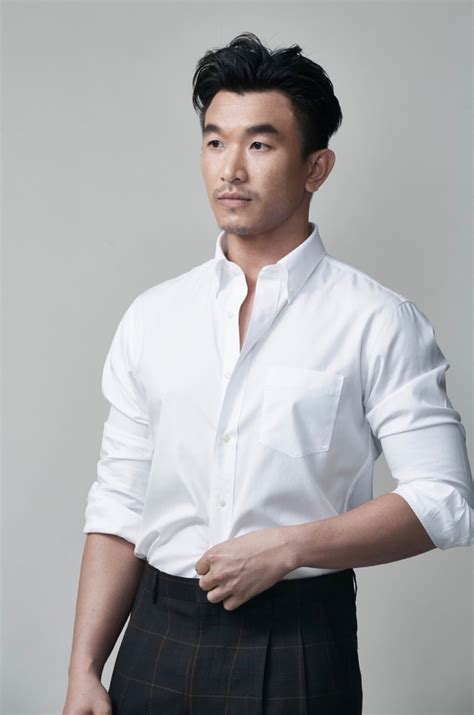 Profile Photo For Hunter Of Careers Supachok Pokar